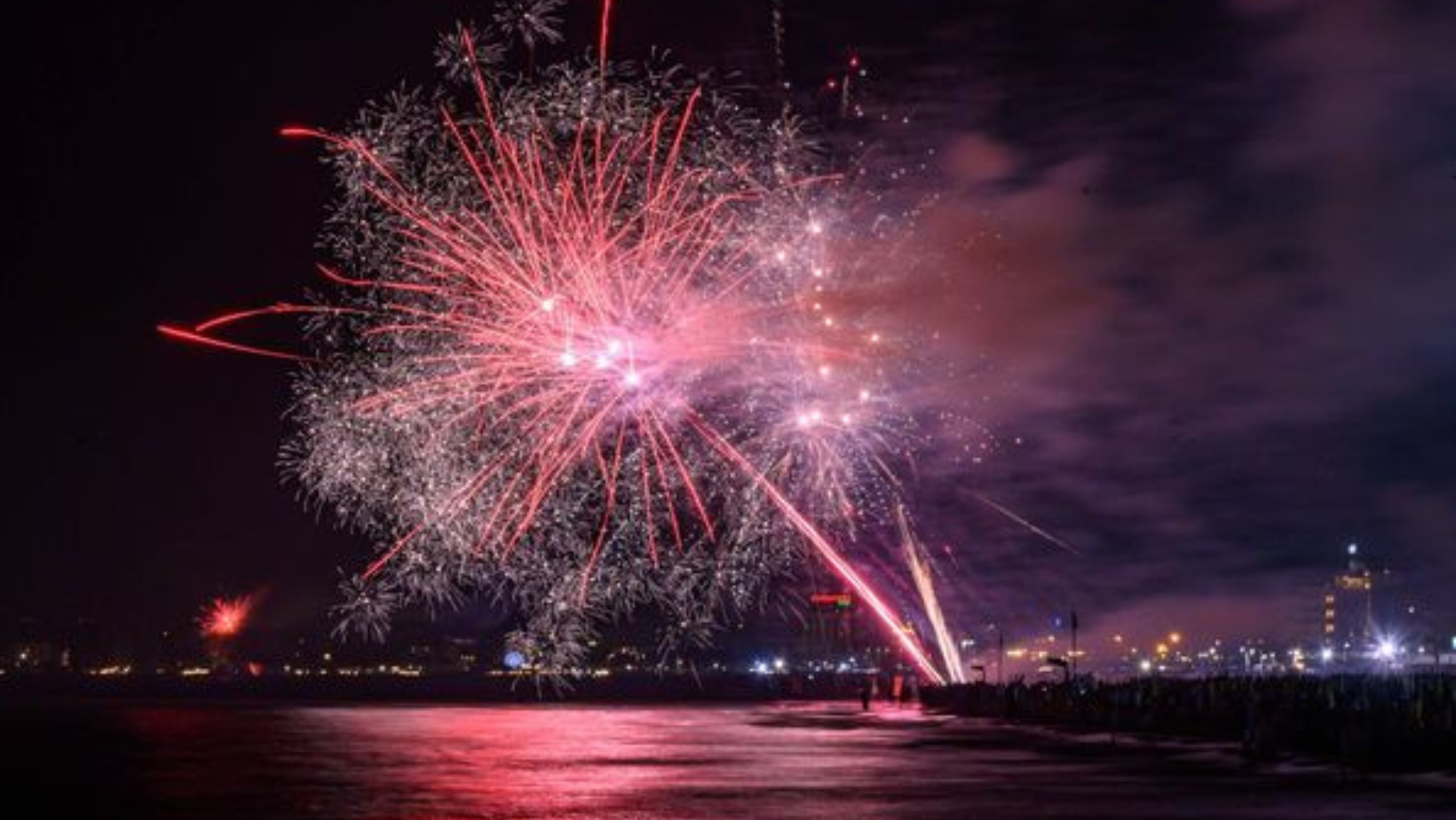La Notte Rosa nella Riviera di Rimini | Riviera di Rimini